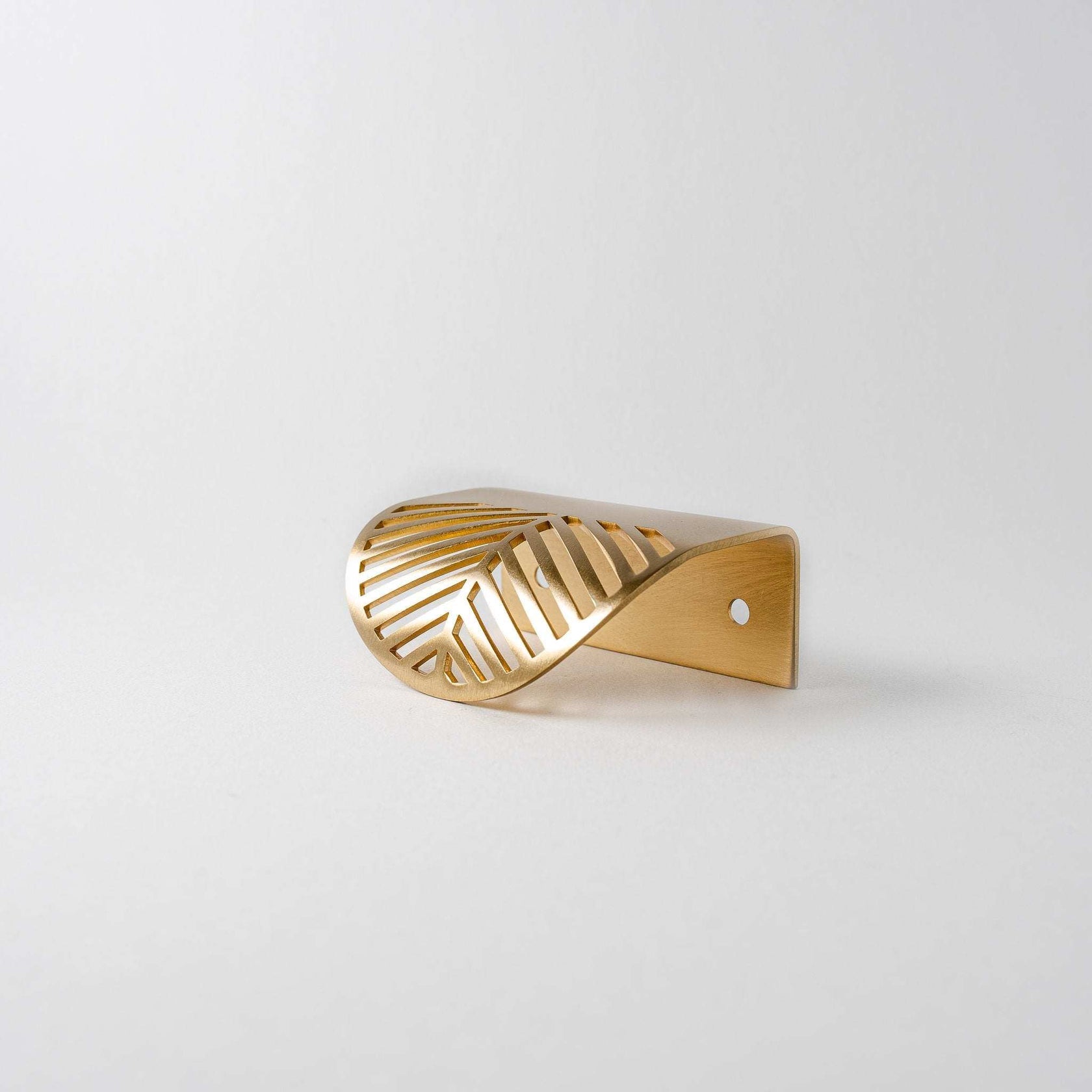 Brass Edge Pull, Frond comes in a Range of...